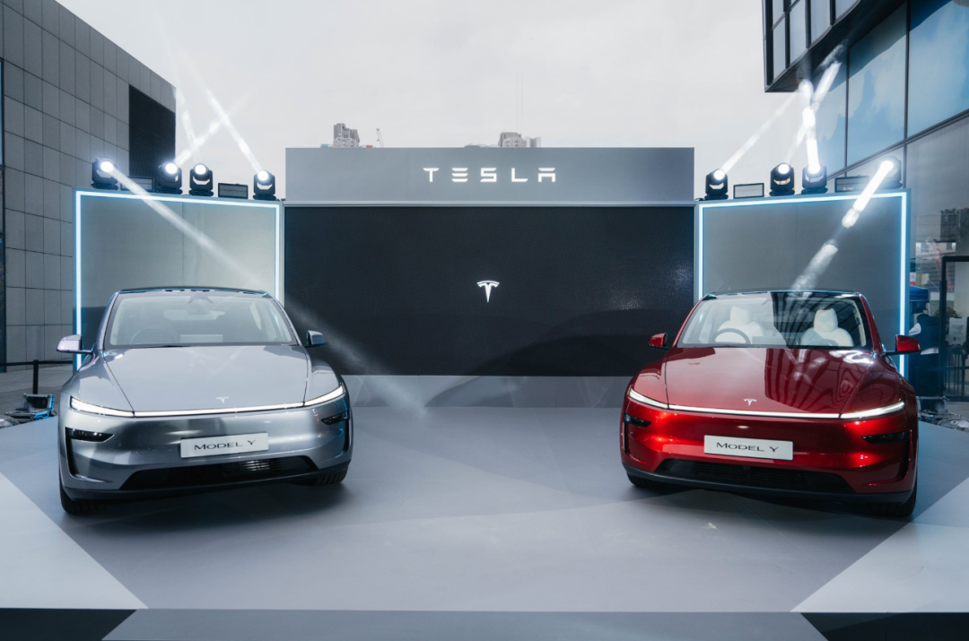 Tesla Confirms New Model Y will Launch 7-Seater and Performance Versio ...