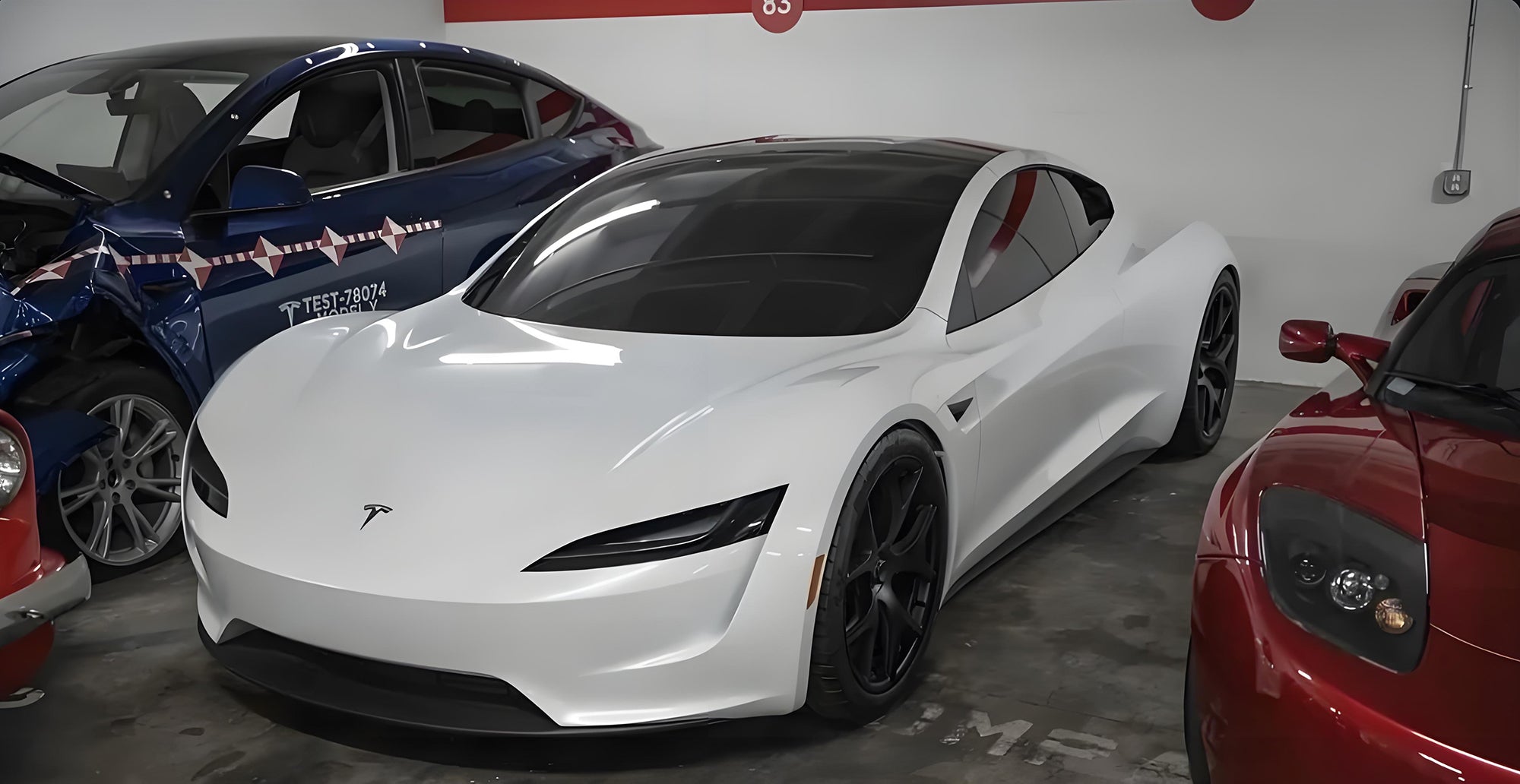 Tesla's New Roadster Real Photos Exposed: Potentially Equipped with ...