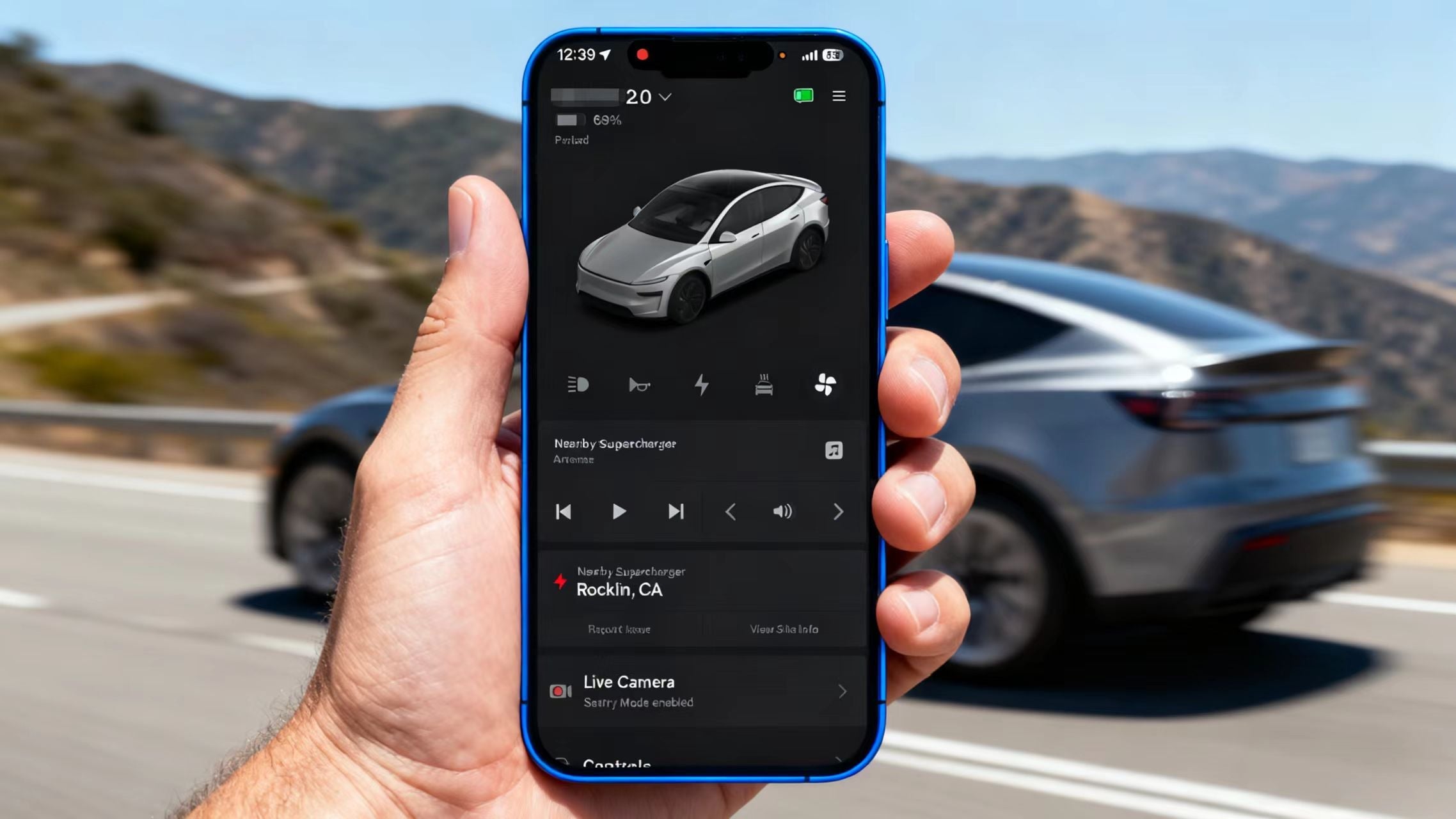 How to use Tesla Model Y Phone Key? – Yeslak Tesla Accessories